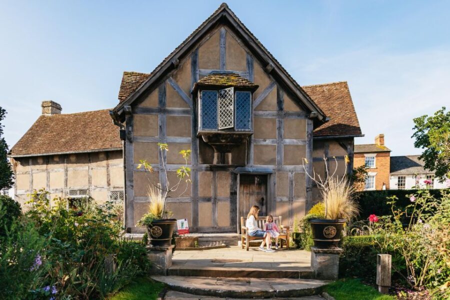 Stratford-upon-Avon: Shakespeare's Birthplace Ticket - Who Would Love This Tour?