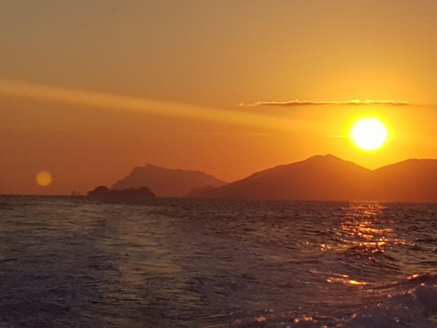 Sunset tour by private boat on the Amalfi Coast - Who Should Consider This Tour?