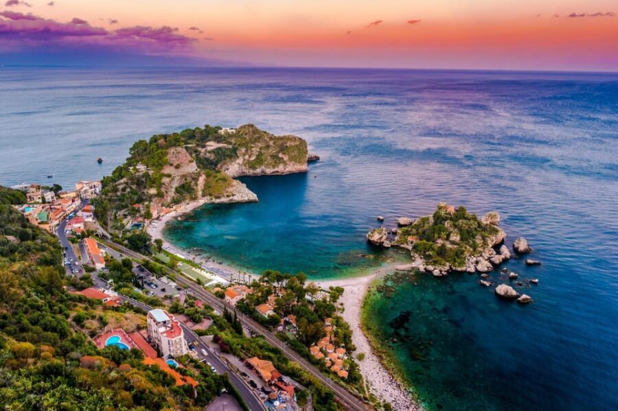 Taormina Private Tour: Discover Hidden Treasures and Dreamscapes - Visiting the Public Gardens and Scenic Vistas