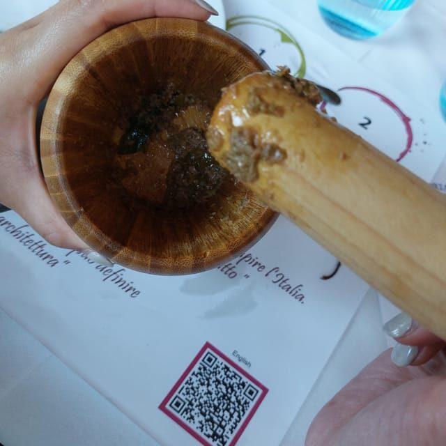 Tasting of sicilian olive oils and specialties - Why It Stands Out