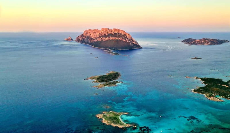 Tavolara: Sunset Aperitif Tour with Drinks and local snacks - The Itinerary: A Detailed Breakdown