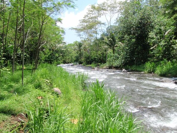Telaga Waja White Water Rafting and Uluwatu Sunset Tour - Key Points