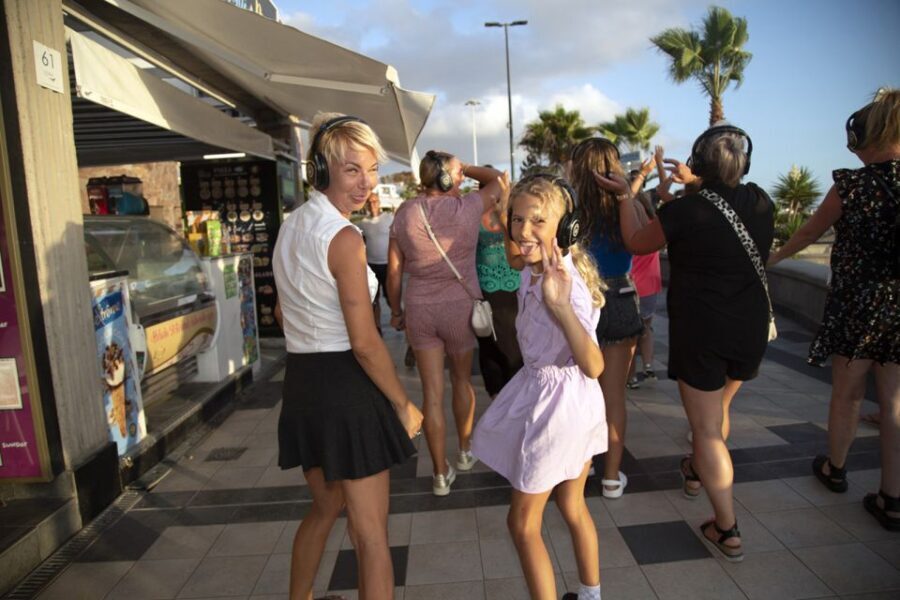 Tenerife: Silent Disco Walking Tour "Mustang Sally's" - What the Experience Looks Like