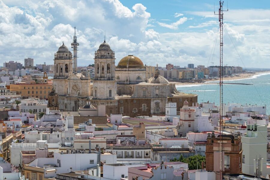 The Best of Cadiz - Private Walking Tour - Why This Tour Works for Travelers