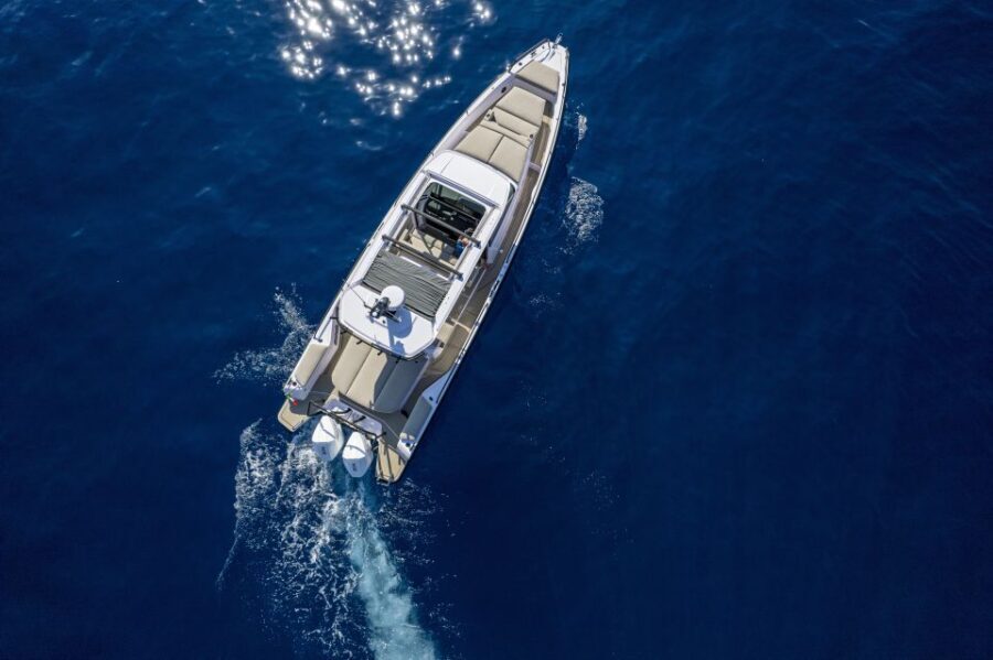 The Fastest All Inclusive Private Motor Yacht in Santorini - Why This Tour Might Be Perfect for You