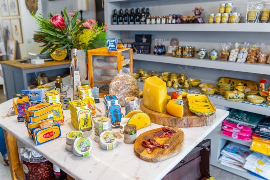 The Grand Finale Food Tour - The Shopping Streets and Market Flavors