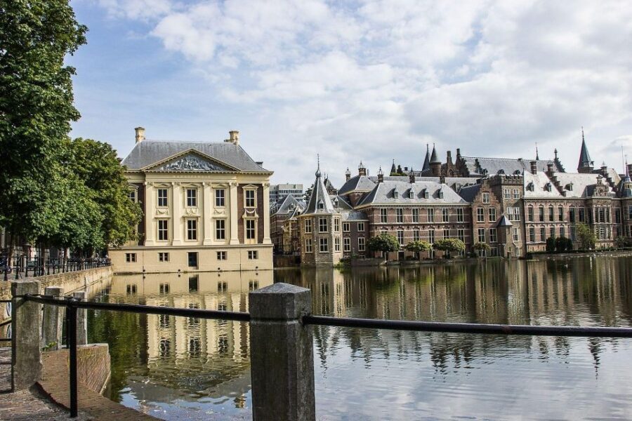 The Hague Private Walking Tour - What’s Missing? Considerations for Tour Participants