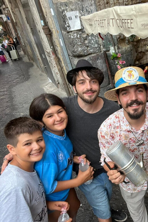 The Neapolitan People, culture, history and folklore - Practical Details: What to Expect