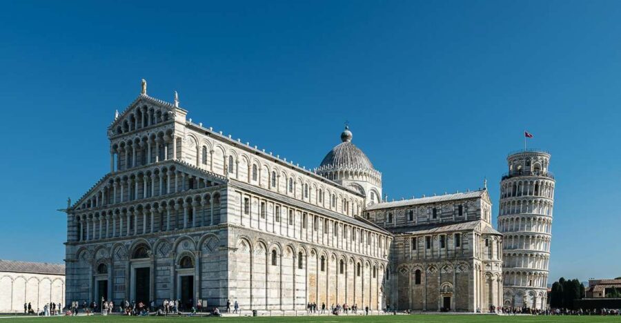 The Tuscan Jewels: Private Full-Day Tour From Florence - A Taste of Tuscany: Lunch and Wine Tasting