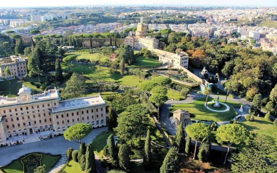 Ticket to the Dome and St.Peter Basilica guided tour - Analyzing the Value