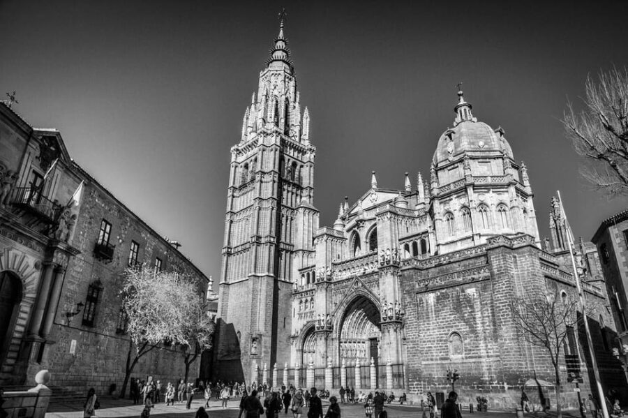 Toledo Cathedral Guided Tour in Spanish - Who Will Love This Tour?