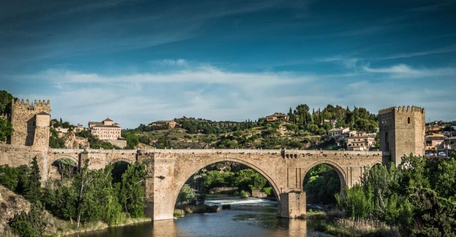 Toledo: History of the Three Cultures Guided Walking Tour - What Makes This Tour Stand Out