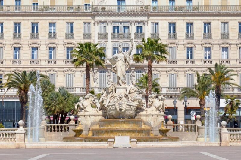 Toulon: Express Walk with a Local in 60 minutes - Introduction