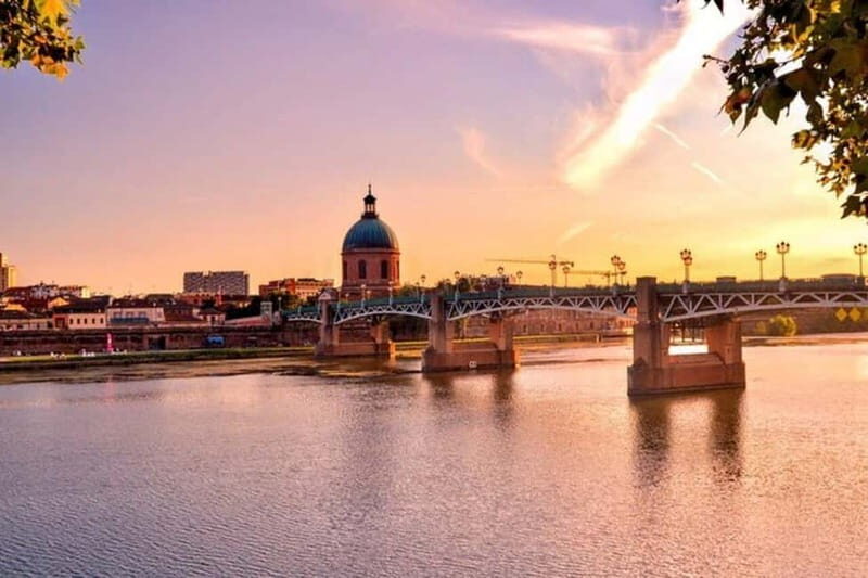 Toulouse : Must-see Walking Tour - What the Tour Offers: Pros and Cons