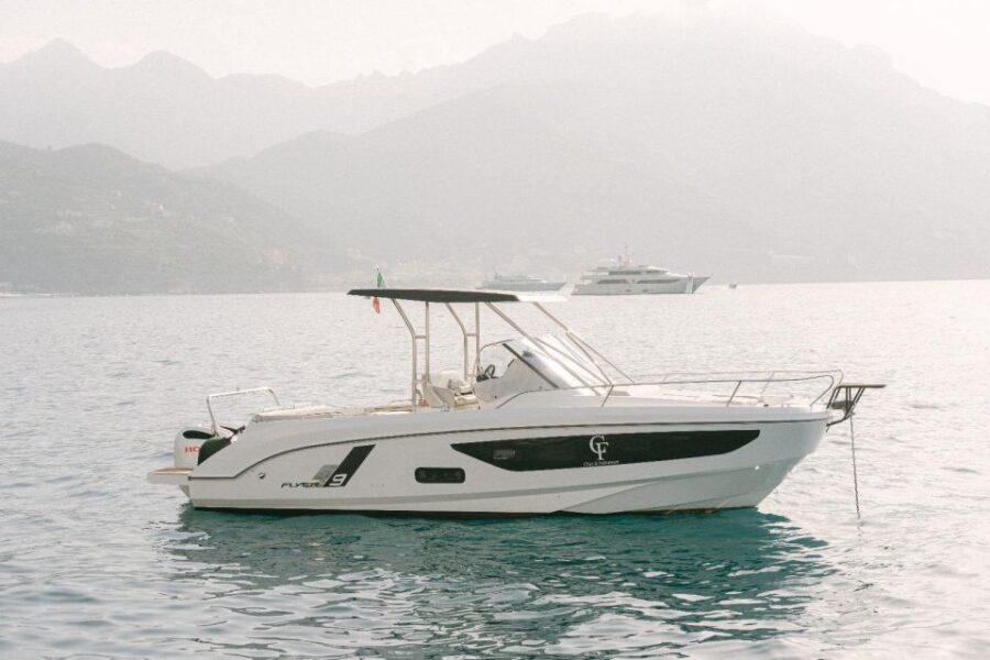 Tour Capri: discover the island of VIPs by boat - What’s Included and What Isn’t