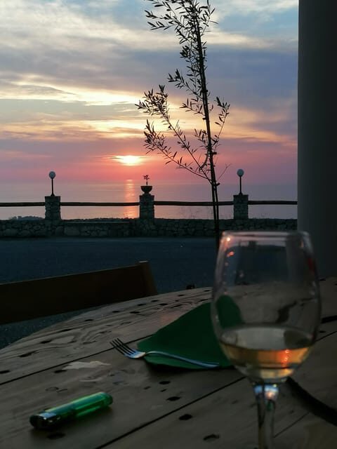 Tour "dalla terra all'olio" con degustazione al tramonto - Who Should Consider This Tour?