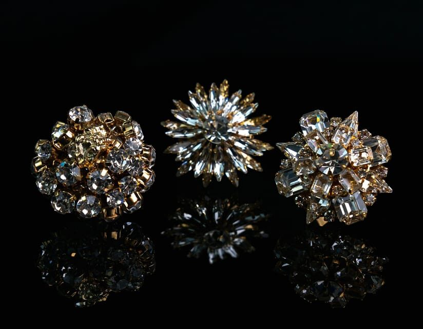 Tour in Varese of Traditional Italian Costume Jewelry - FAQ
