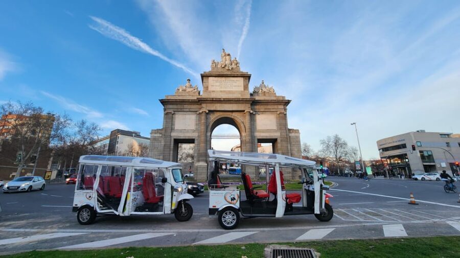 Tour Madrid: Secrets in a Electric Tuk Tuk - Who Will Love This Tour?