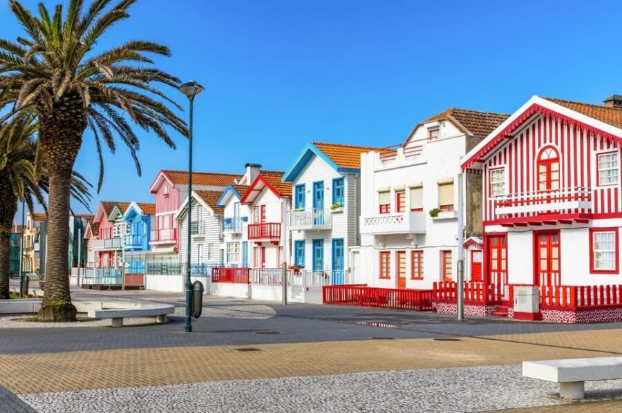 Tour Porto-Aveiro/Costa Nova | half day in portuguese venice - What Makes This Tour Special?