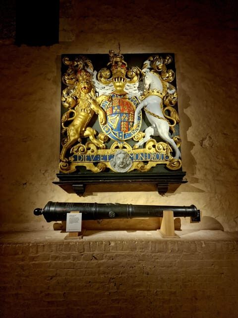 Tower of London Crown Jewels and English Royal History Tour - What’s Included and What’s Not