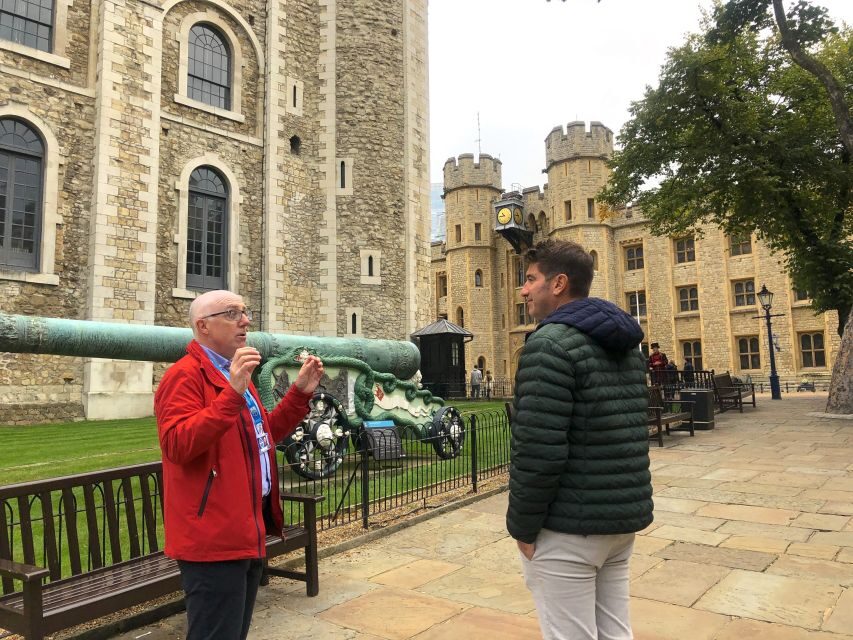 Tower of London: Early Access with Crown Jewels & Beefeaters - FAQ: Your Questions Answered