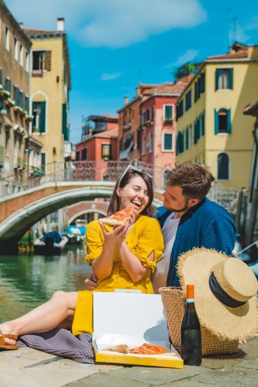Traditional Italian Food and Venice Old Town Private Tour - Overview of the Experience