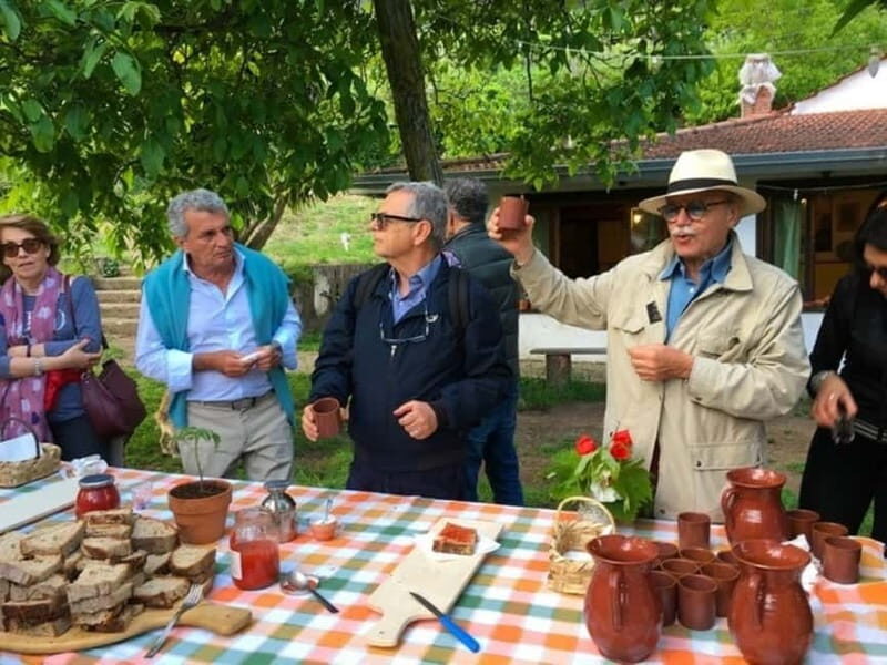 Tramonti: "Re Fiascone" Tomato Tasting - Who Will Love This Experience?