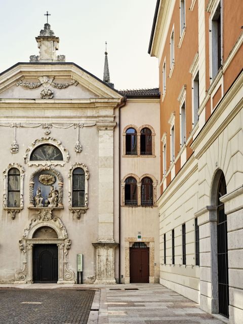 Trento:Guided walking tour of the historic centre with guide - Frequently Asked Questions