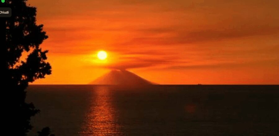 Tropea: Sunset Costa degli Dei Boat Tour with Swimming - Why It’s a Great Value