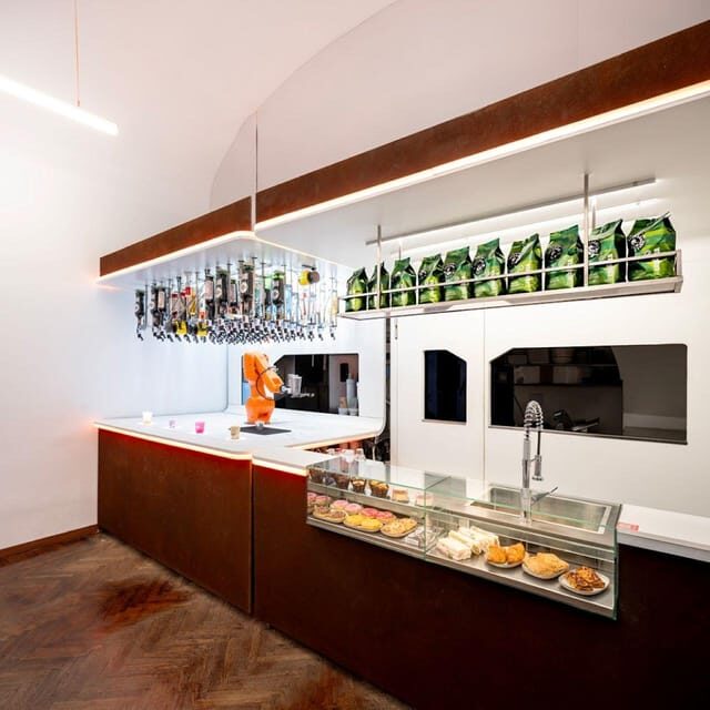 Turin: Robotic Aperitivo Experience with 1 Drink - What You Can Expect from the Experience