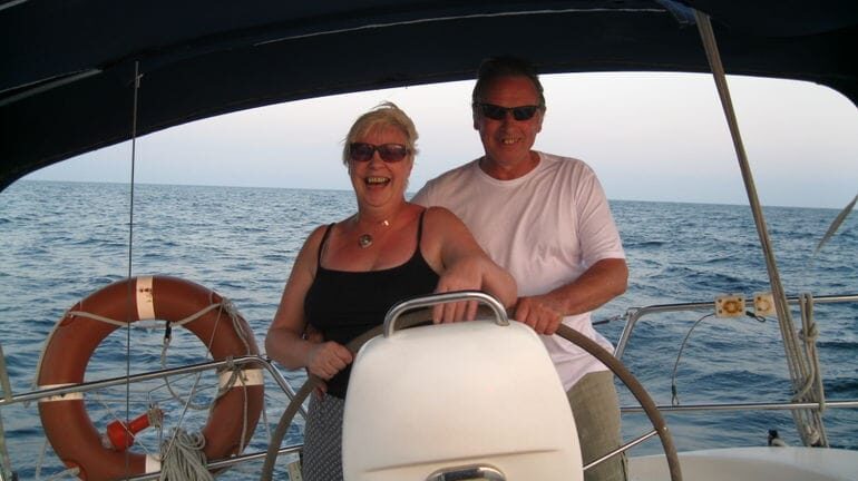 Two Hour Luxury Sailing Experience with Open Bar - The Views and Photo Opportunities