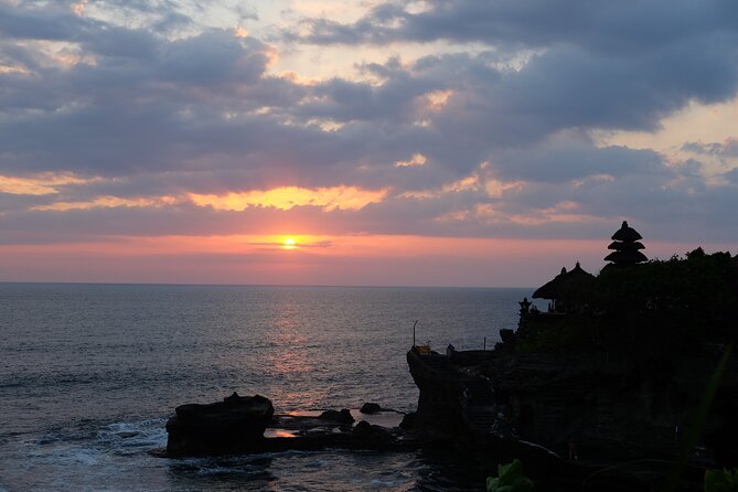Ulun Danu Bratan Temple with Tanah Lot Sunset - Transportation and Logistics