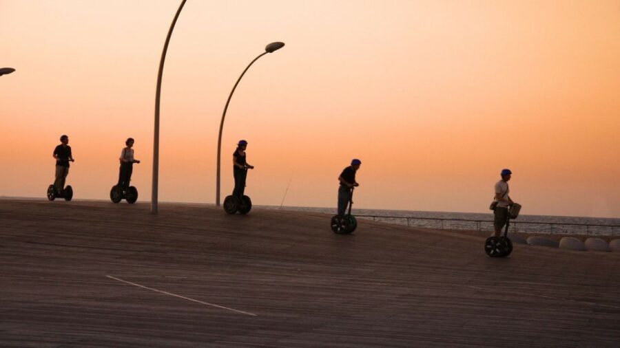 Valencia: 1 Hour Segway Tour at Night - Who Would Love This Tour?