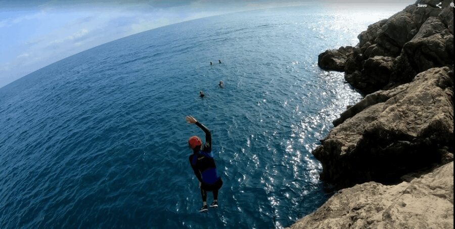 Valencia: Coasteering Adventure in Cullera Lighthouse - What You Can Expect from Your Coasteering Adventure