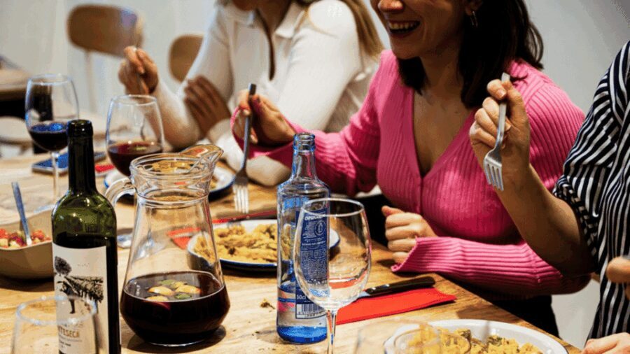 Valencia: cook your paella (with purchase at Russafa market) - The Value of the Experience