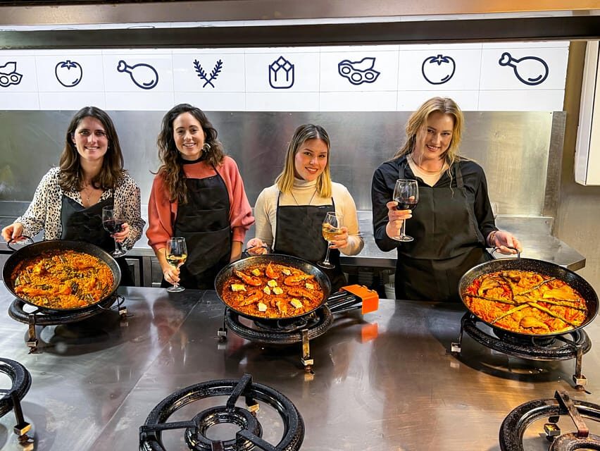 Valencia: Paella Cooking Class with Central Market Tour - The Authentic Experience: Why It Works
