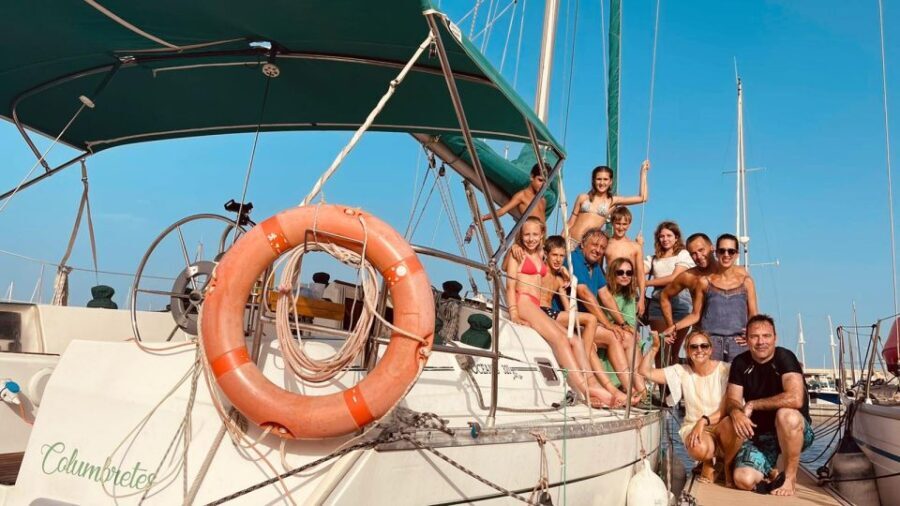 Valencia: Private Sailing Trip with Snacks and Drinks - The Itinerary: What to Expect