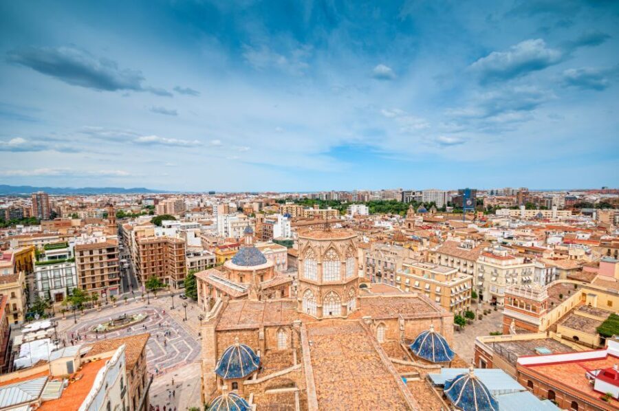 Valencia: Self-guided Audio Tour on Your Smartphone - The Landmark Highlights