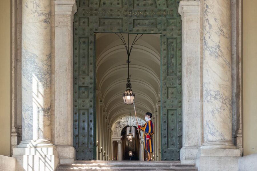 Vatican City: Papal Audience, Sistine Chapel, & Vatican Tour - An In-Depth Look at the Vatican Tour Experience
