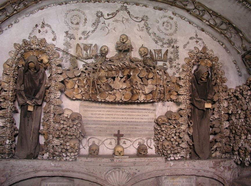 Vatican tour : Holy Jubilee Doors and Tomb of Pope Francis - The Reality of the Experience: What the Reviews Tell Us