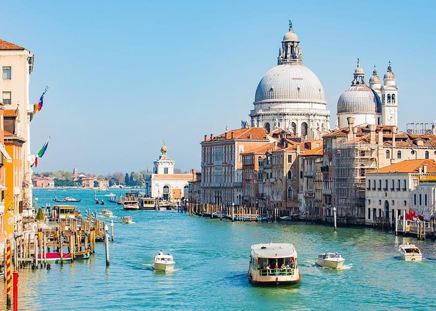 Venice Canal Cruise: Exclusive Gondola Ride & Hidden Sights - The Intrigue of Ca Dario and Hidden Canals