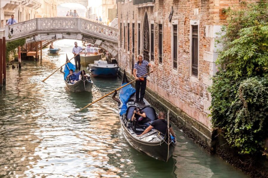 Venice: City Tour & Skip the Line for St. Mark's Basilica - Exploring Venice’s Main Sights