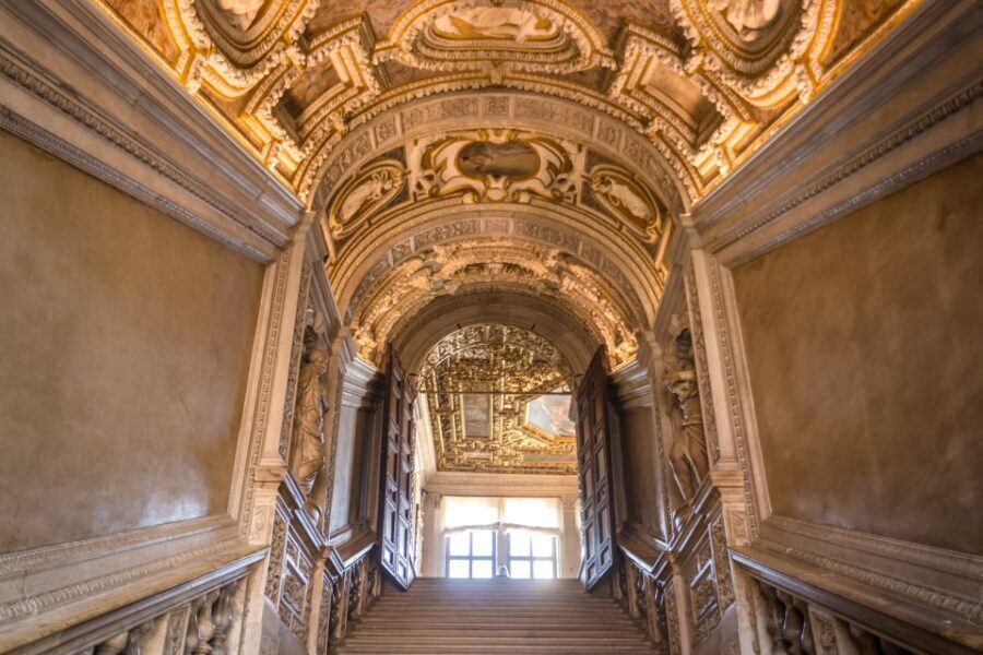 Venice: Doge's Palace Skip-the-Line Ticket with Guidebook - An Inside Look at the Experience