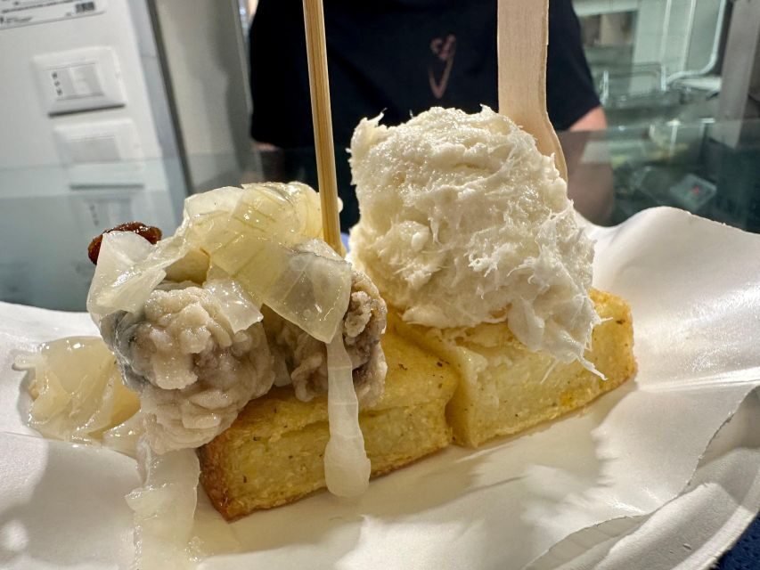 Venice: Guided City Highlights and Street Food Tour