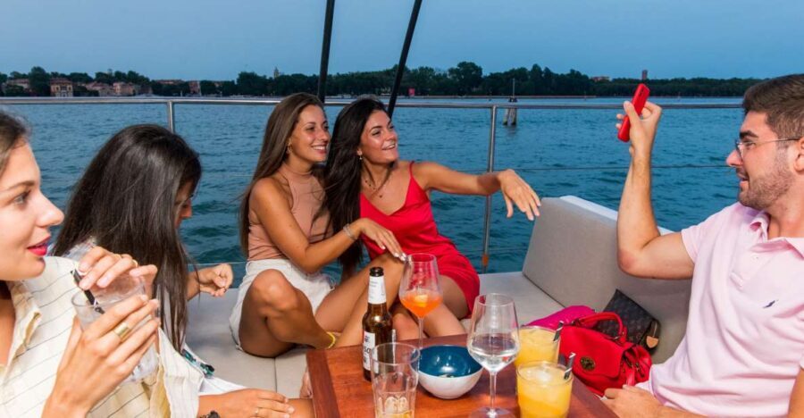 Venice: Lagoon Catamaran Tour with Classical Music & Drinks - An Introduction to the Experience