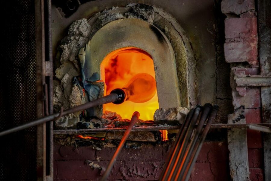 Venice: Murano and Burano Boat Tour with Glass Factory Visit - What the Tour Includes and What to Keep in Mind