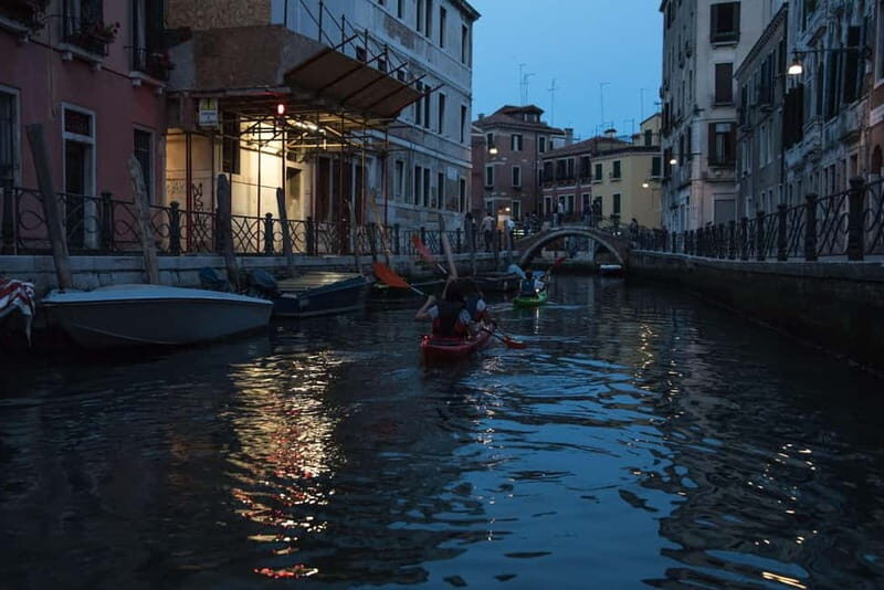 Venice: Night + Sunset Kayak Tour Kayak in the Canals