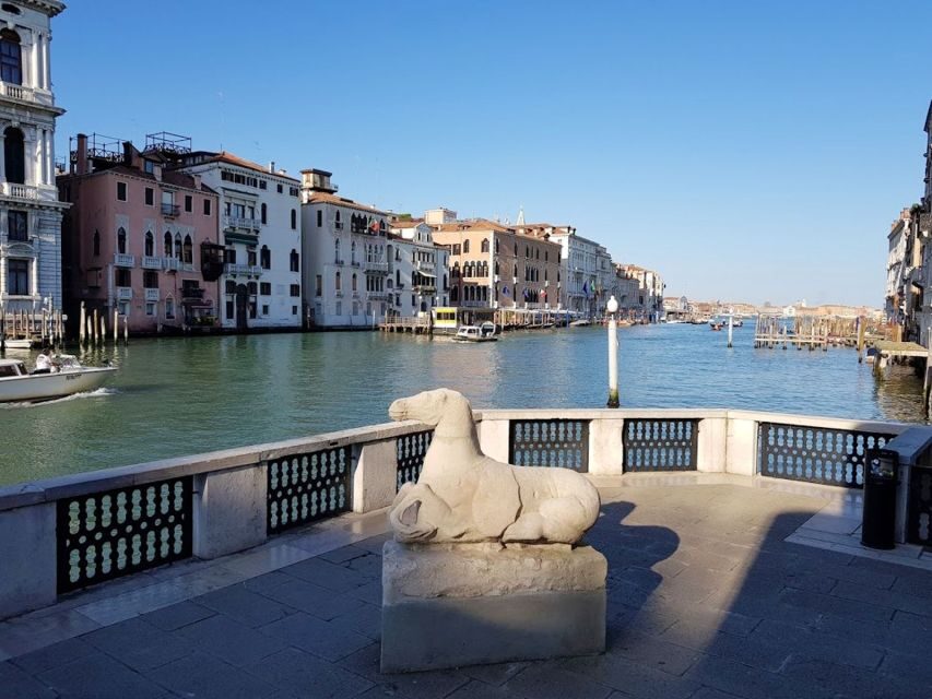 Venice: Peggy Guggenheim Collection Tour with Private Guide - What to Expect