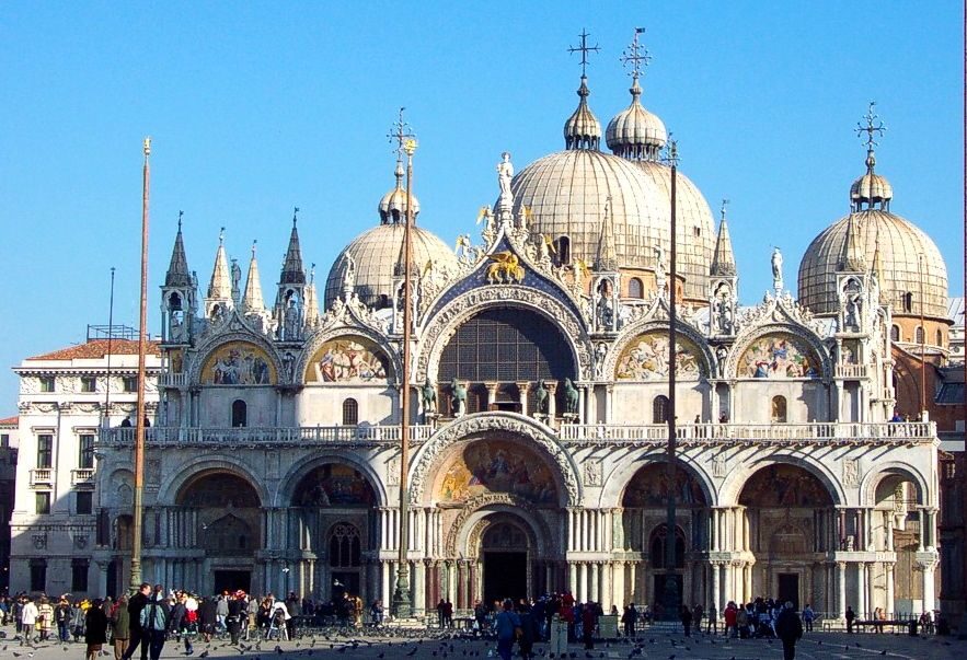 Venice: Private After Dark Tour and Gondola Ride - The Itinerary in Detail