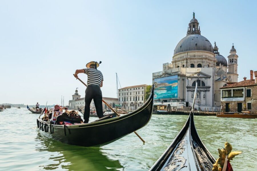 Venice: Private Gondola Ride along Grand Canal - Authentic Experiences and Hidden Benefits